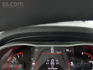Black Dodge Durango 2016 in Riga, with an engine capacity of 3.60 L and mileage of 172 thousand km for 18990 €, photo 31 on AUTOMOTO.COM.LV