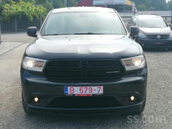 Melns Dodge Durango 2016 Valmiera, ar dzinēja tilpumu 3.60 L un nobraukumu 211 tūkst. km par 15900 €, foto 3 vietnē AUTOMOTO.COM.LV