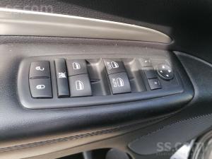 Melns Dodge Durango 2016 Valmiera, ar dzinēja tilpumu 3.60 L un nobraukumu 211 tūkst. km par 15900 €, foto 22 vietnē AUTOMOTO.COM.LV