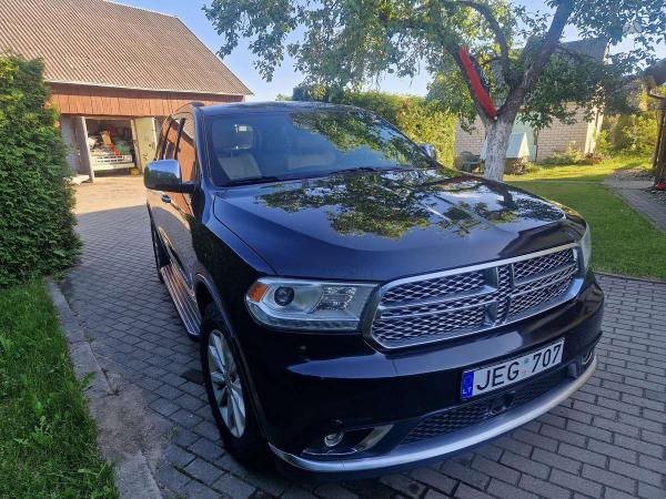 Melns Dodge Durango 2016 Tauragė, ar dzinēja tilpumu 5.70 L un nobraukumu 310 tūkst. km par 15490 €, foto 1 vietnē AUTOMOTO.COM.LV