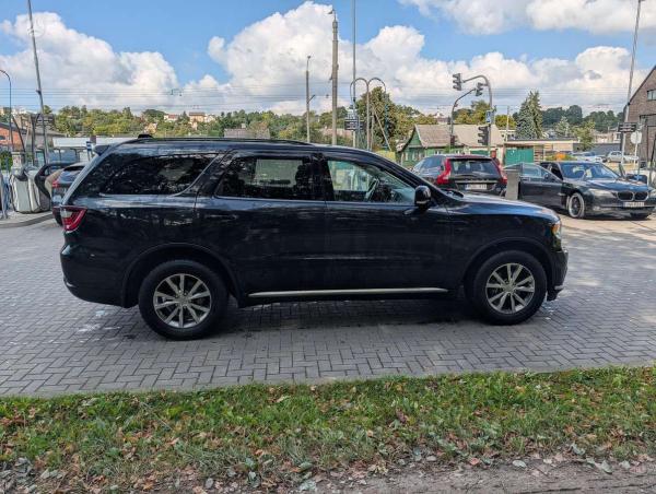 Melns Dodge Durango 2016 Kauņa, ar dzinēja tilpumu 3.60 L un nobraukumu 245 tūkst. km par 10900 €, foto 7 vietnē AUTOMOTO.COM.LV