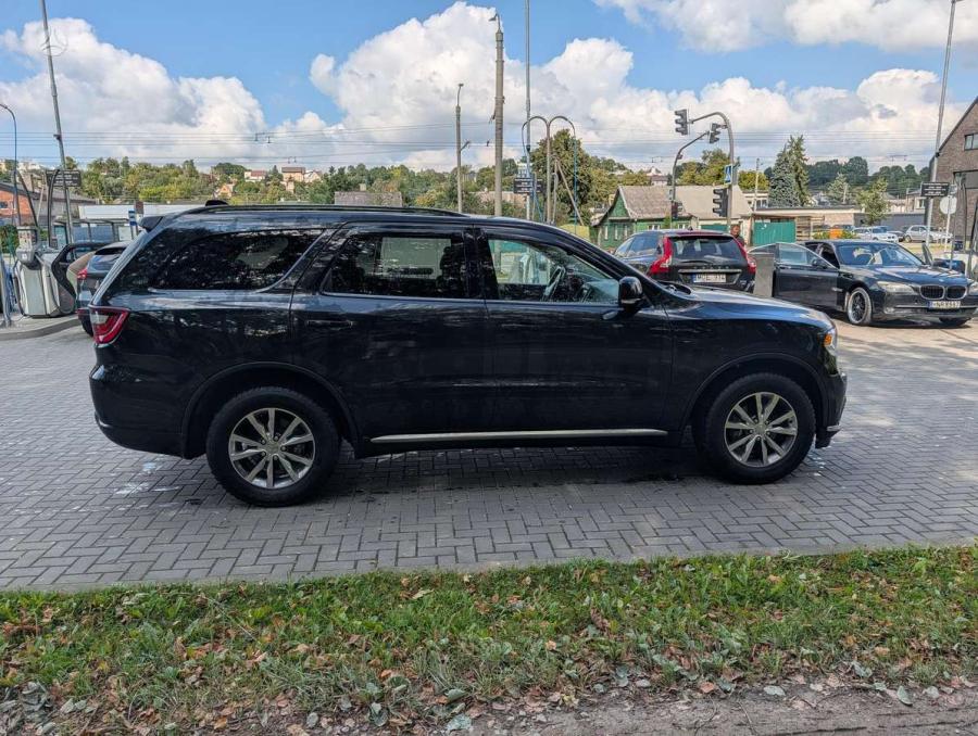 Melns Dodge Durango 2016 Kauņa, ar dzinēja tilpumu 3.60 L un nobraukumu 245 tūkst. km par 10900 €, foto 7 vietnē AUTOMOTO.COM.LV