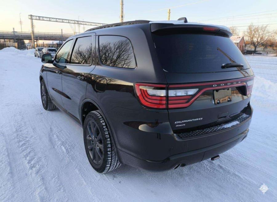 Melns Dodge Durango 2017 Šauļi, ar dzinēja tilpumu 3.60 L un nobraukumu 213 tūkst. km par 16900 €, foto 6 vietnē AUTOMOTO.COM.LV