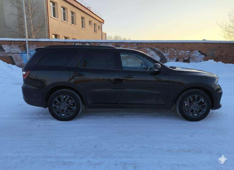 Melns Dodge Durango 2017 Šauļi, ar dzinēja tilpumu 3.60 L un nobraukumu 213 tūkst. km par 16900 €, foto 7 vietnē AUTOMOTO.COM.LV