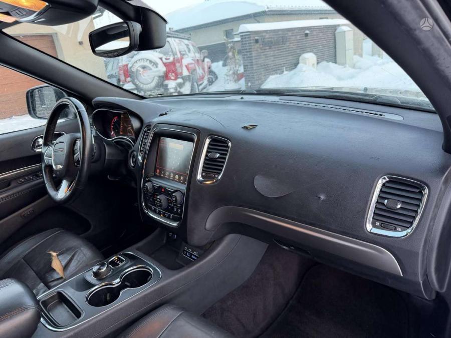 Black Dodge Durango 2017 in Siauliai, with an engine capacity of 3.60 L and mileage of 166 thousand km for 9000 €, photo 14 on AUTOMOTO.COM.LV