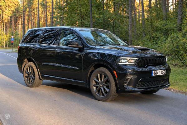 Додж Дюранго 2017 в Вильнюс на AUTOMOTO.COM.LV Черный Додж Дюранго 2017 в Вильнюс, объемом двигателя 3.60 л и пробегом 169 тыс. км за 18000 €, фото 1 на AUTOMOTO.COM.LV