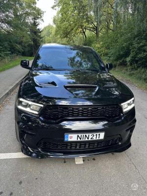 Melns Dodge Durango 2017 Šauļi, ar dzinēja tilpumu 5.65 L un nobraukumu 169 tūkst. km par 21800 €, foto  vietnē AUTOMOTO.COM.LV