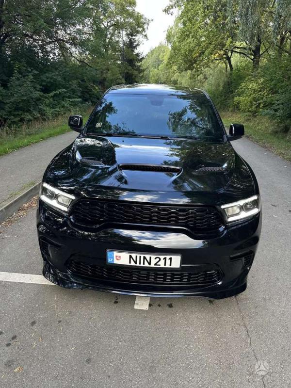 Black Dodge Durango 2017 in Siauliai, with an engine capacity of 5.65 L and mileage of 169 thousand km for 21800 €, photo 11 on AUTOMOTO.COM.LV