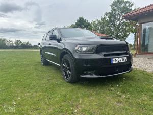 Black Dodge Durango 2018 in Utena, with an engine capacity of 5.70 L and mileage of 107 thousand km for 27700 €, photo 2 on AUTOMOTO.COM.LV