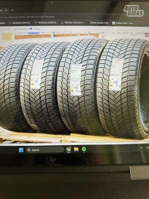 Black Dodge Durango 2018 in Utena, with an engine capacity of 5.70 L and mileage of 107 thousand km for 27700 €, photo 19 on AUTOMOTO.COM.LV