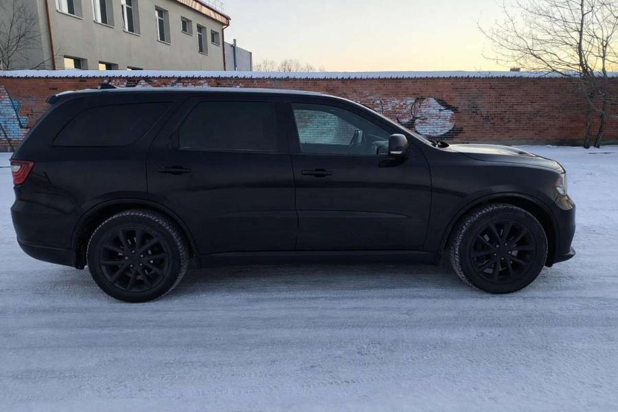 Black Dodge Durango 2018 in Siauliai, with an engine capacity of 5.70 L and mileage of 150 thousand km for 24000 €, photo 7 on AUTOMOTO.COM.LV