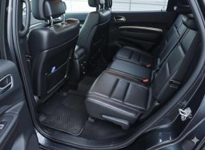 Black Dodge Durango 2018 in Siauliai, with an engine capacity of 5.70 L and mileage of 150 thousand km for 24000 €, photo 18 on AUTOMOTO.COM.LV
