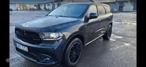 Melns Dodge Durango 2018 Viļņa, ar dzinēja tilpumu 3.60 L un nobraukumu 180 tūkst. km par 22600 €, foto  vietnē AUTOMOTO.COM.LV
