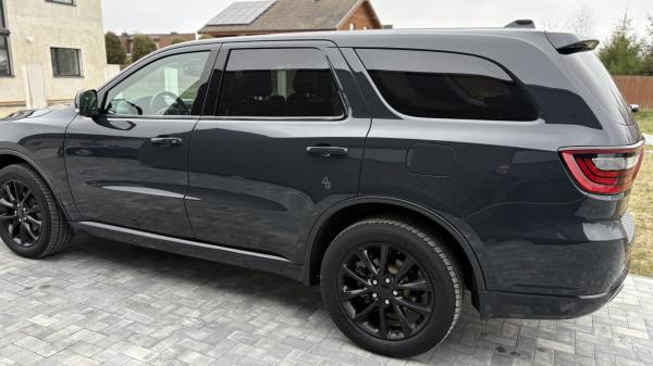 Black Dodge Durango 2018 in Siauliai, with an engine capacity of 3.60 L and mileage of 158 thousand km for 18400 €, photo 5 on AUTOMOTO.COM.LV