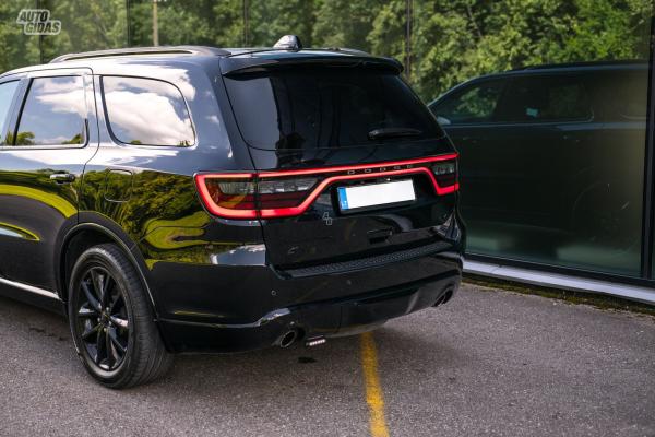 Melns Dodge Durango 2018 Kauņa, ar dzinēja tilpumu 5.70 L un nobraukumu 122 tūkst. km par 25000 €, foto 7 vietnē AUTOMOTO.COM.LV