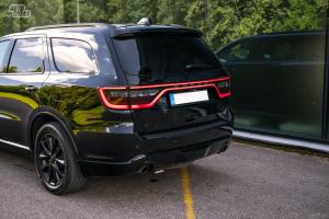 Melns Dodge Durango 2018 Kauņa, ar dzinēja tilpumu 5.70 L un nobraukumu 122 tūkst. km par 25000 €, foto 8 vietnē AUTOMOTO.COM.LV