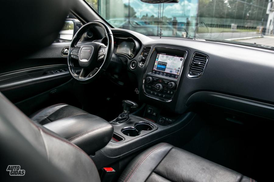 Melns Dodge Durango 2018 Kauņa, ar dzinēja tilpumu 5.70 L un nobraukumu 122 tūkst. km par 25000 €, foto 10 vietnē AUTOMOTO.COM.LV