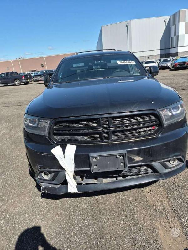 Black Dodge Durango 2018 in Siauliai, with an engine capacity of 3.60 L and mileage of 171 thousand km for 10800 €, photo 1 on AUTOMOTO.COM.LV