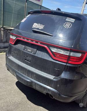 Black Dodge Durango 2018 in Siauliai, with an engine capacity of 3.60 L and mileage of 171 thousand km for 10800 €, photo 5 on AUTOMOTO.COM.LV