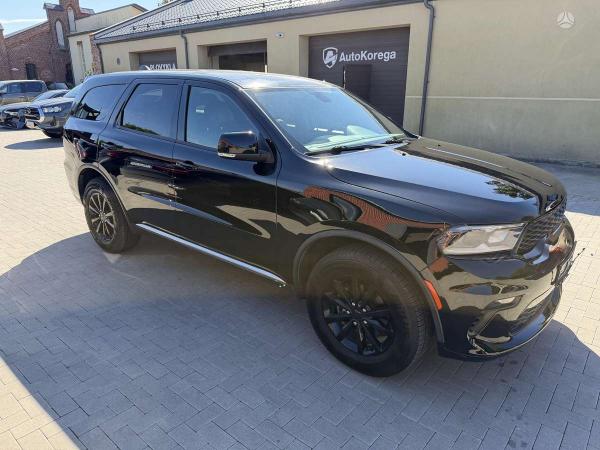 Black Dodge Durango 2018 in Klaipeda, with an engine capacity of 3.60 L and mileage of 165 thousand km for 15900 €, photo 9 on AUTOMOTO.COM.LV