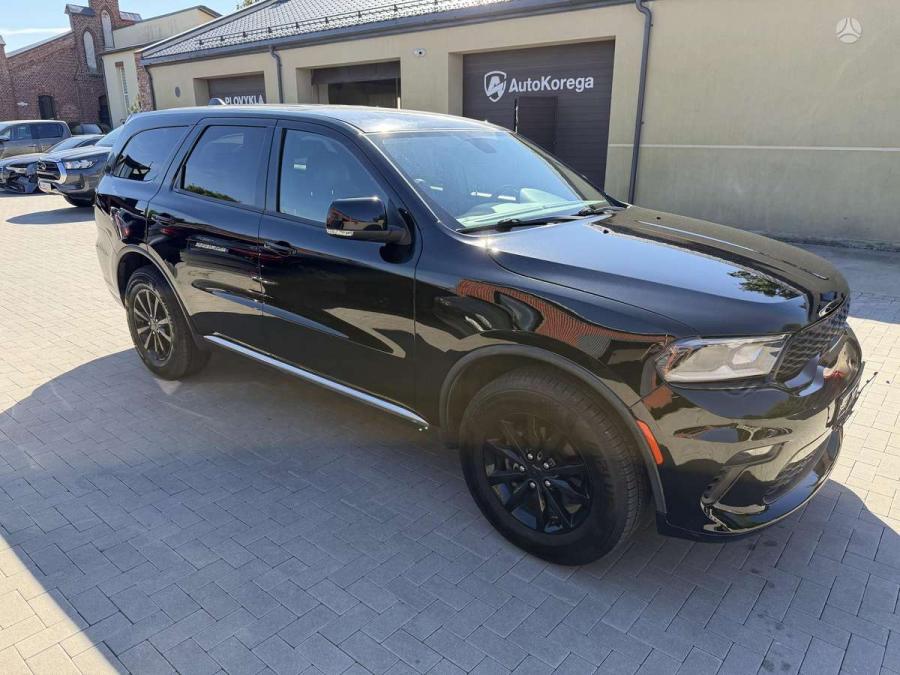 Black Dodge Durango 2018 in Klaipeda, with an engine capacity of 3.60 L and mileage of 165 thousand km for 15900 €, photo 10 on AUTOMOTO.COM.LV