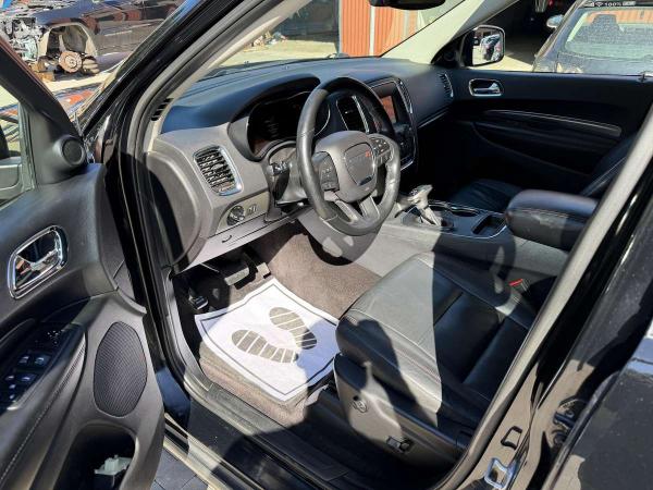 Black Dodge Durango 2018 in Klaipeda, with an engine capacity of 3.60 L and mileage of 165 thousand km for 15900 €, photo 10 on AUTOMOTO.COM.LV