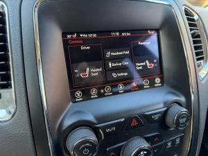 Black Dodge Durango 2018 in Klaipeda, with an engine capacity of 3.60 L and mileage of 165 thousand km for 15900 €, photo 22 on AUTOMOTO.COM.LV