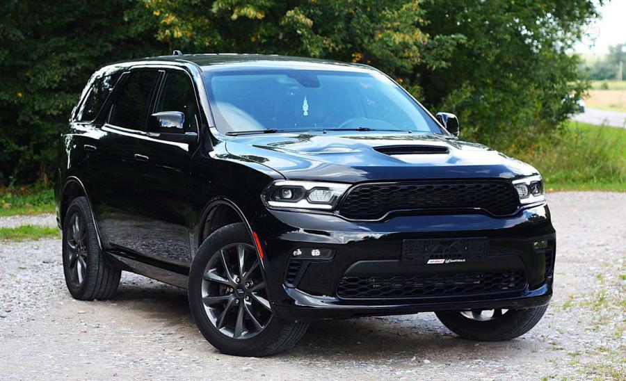 Black Dodge Durango 2018 in Kretinga, with an engine capacity of 3.60 L and mileage of 211 thousand km for 15999 €, photo 9 on AUTOMOTO.COM.LV