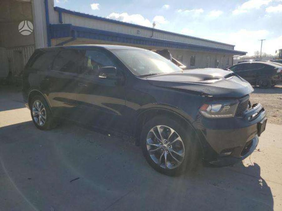Black Dodge Durango 2019 in Klaipeda, with an engine capacity of 5.65 L and mileage of 141 thousand km for 12200 €, photo 1 on AUTOMOTO.COM.LV