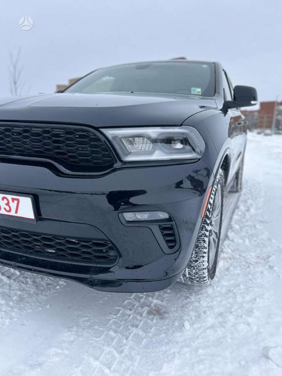 Black Dodge Durango 2019 in Gargzdai, with an engine capacity of 3.60 L and mileage of 210 thousand km for 16400 €, photo 3 on AUTOMOTO.COM.LV