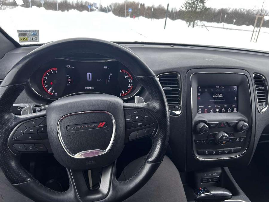 Black Dodge Durango 2019 in Gargzdai, with an engine capacity of 3.60 L and mileage of 210 thousand km for 16400 €, photo 19 on AUTOMOTO.COM.LV