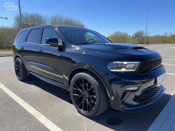 Black Dodge Durango 2019 in Klaipeda, with an engine capacity of 5.70 L and mileage of 88 thousand km for 27999 €, photo 4 on AUTOMOTO.COM.LV