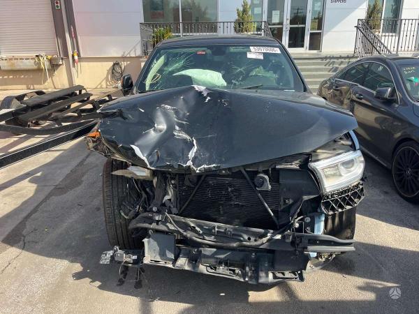 Melns Dodge Durango 2019 Ukmergė, ar dzinēja tilpumu 5.65 L un nobraukumu 150 tūkst. km par 7990 €, foto 7 vietnē AUTOMOTO.COM.LV