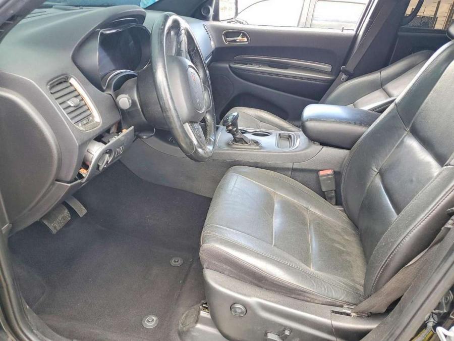 Black Dodge Durango 2019 in Klaipeda, with an engine capacity of 3.60 L and mileage of 253 thousand km for 8800 €, photo 8 on AUTOMOTO.COM.LV