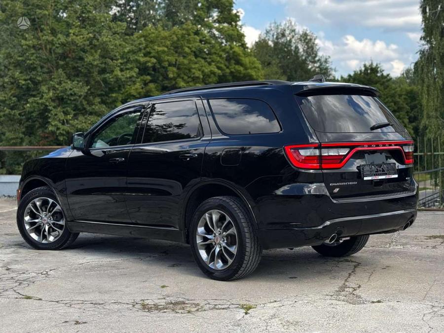 Melns Dodge Durango 2019 Viļņa, ar dzinēja tilpumu 3.60 L un nobraukumu 231 tūkst. km par 18900 €, foto 3 vietnē AUTOMOTO.COM.LV