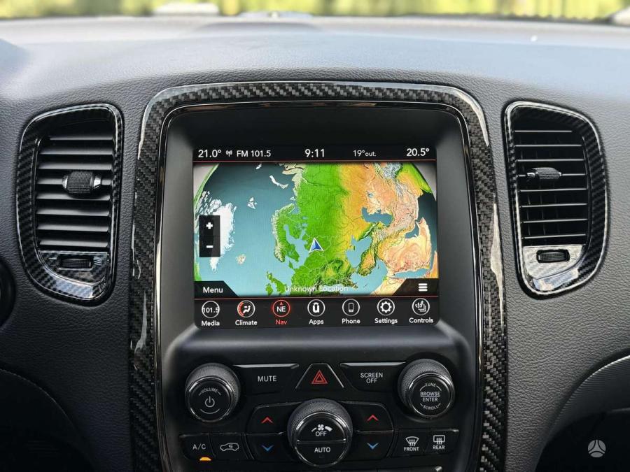 Melns Dodge Durango 2019 Viļņa, ar dzinēja tilpumu 3.60 L un nobraukumu 231 tūkst. km par 18900 €, foto 7 vietnē AUTOMOTO.COM.LV