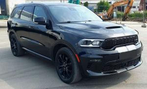 Black Dodge Durango 2019 in Klaipeda, with an engine capacity of 5.65 L and mileage of 246 thousand km for 19900 €, photo 3 on AUTOMOTO.COM.LV