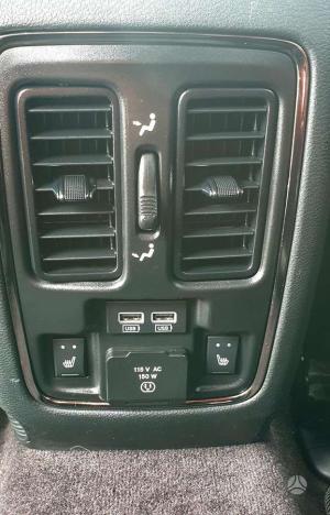 Black Dodge Durango 2019 in Klaipeda, with an engine capacity of 5.65 L and mileage of 246 thousand km for 19900 €, photo 25 on AUTOMOTO.COM.LV