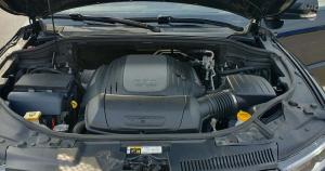 Black Dodge Durango 2019 in Klaipeda, with an engine capacity of 5.65 L and mileage of 246 thousand km for 19900 €, photo 30 on AUTOMOTO.COM.LV