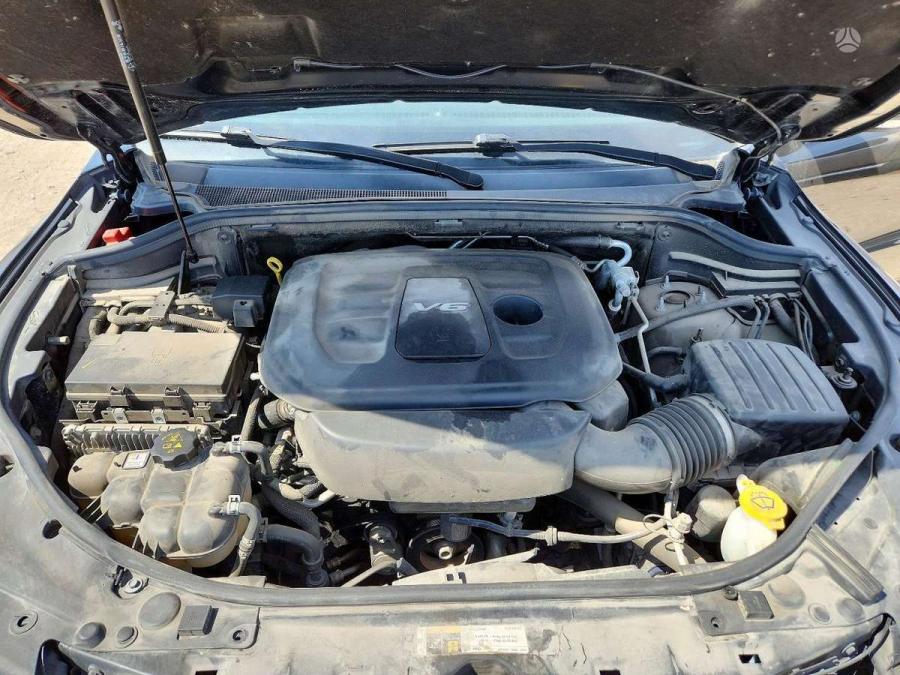 Melns Dodge Durango 2019 Šauļi, ar dzinēja tilpumu 3.60 L un nobraukumu 246 tūkst. km par 10500 €, foto 13 vietnē AUTOMOTO.COM.LV