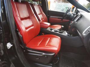 Melns Dodge Durango 2019 Viļņa, ar dzinēja tilpumu 5.70 L un nobraukumu 102 tūkst. km par 19750 €, foto 6 vietnē AUTOMOTO.COM.LV