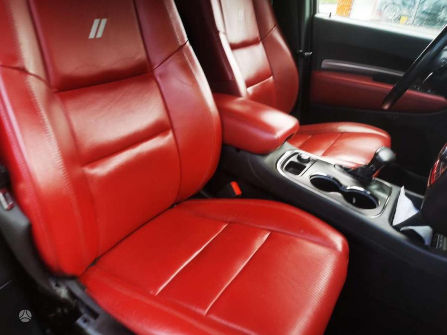 Melns Dodge Durango 2019 Viļņa, ar dzinēja tilpumu 5.70 L un nobraukumu 102 tūkst. km par 19750 €, foto 7 vietnē AUTOMOTO.COM.LV