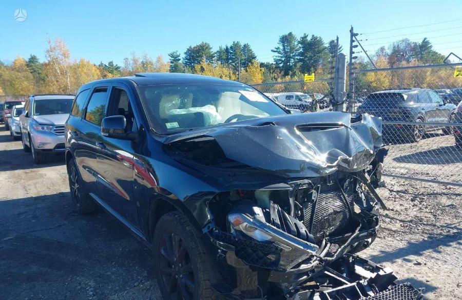 Black Dodge Durango 2020 in Vilnius, with an engine capacity of 5.65 L and mileage of 153 thousand km for 9777 €, photo 1 on AUTOMOTO.COM.LV