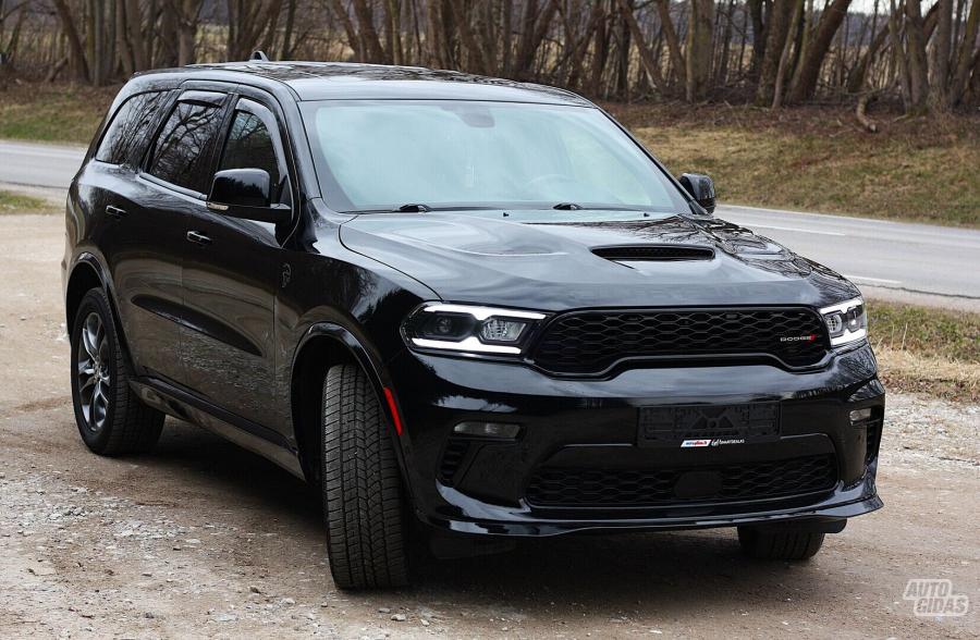 Black Dodge Durango 2020 in Petrikaiciai, with an engine capacity of 3.60 L and mileage of 85 thousand km for 25799 €, photo 7 on AUTOMOTO.COM.LV