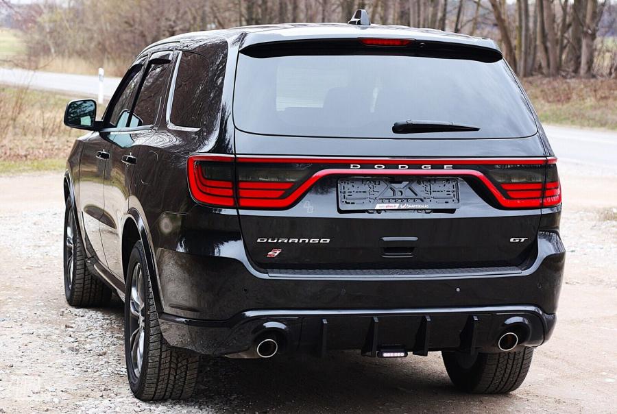 Black Dodge Durango 2020 in Petrikaiciai, with an engine capacity of 3.60 L and mileage of 85 thousand km for 25799 €, photo 11 on AUTOMOTO.COM.LV