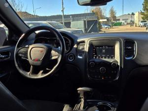 Melns Dodge Durango 2020 Viļņa, ar dzinēja tilpumu 3.60 L un nobraukumu 136 tūkst. km par 19500 €, foto 14 vietnē AUTOMOTO.COM.LV