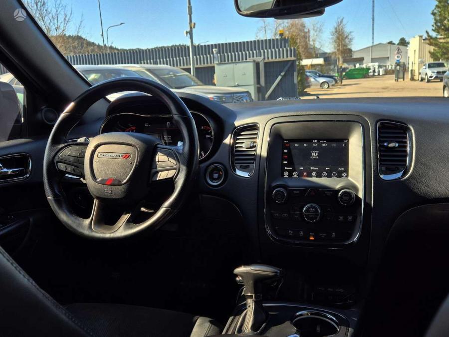 Melns Dodge Durango 2020 Viļņa, ar dzinēja tilpumu 3.60 L un nobraukumu 136 tūkst. km par 19500 €, foto 14 vietnē AUTOMOTO.COM.LV