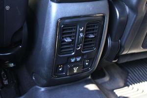 Melns Dodge Durango 2020 Viļņa, ar dzinēja tilpumu 3.60 L un nobraukumu 136 tūkst. km par 19500 €, foto 23 vietnē AUTOMOTO.COM.LV