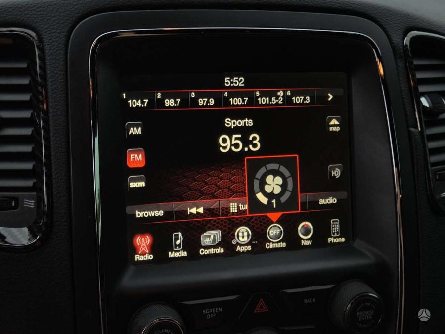 Black Dodge Durango 2020 in Vilnius, with an engine capacity of 5.65 L and mileage of 224 thousand km for 16900 €, photo 19 on AUTOMOTO.COM.LV