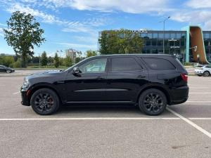 Black Dodge Durango 2020 in Kaunas, with an engine capacity of 5.65 L and mileage of 133 thousand km for 22500 €, photo 7 on AUTOMOTO.COM.LV